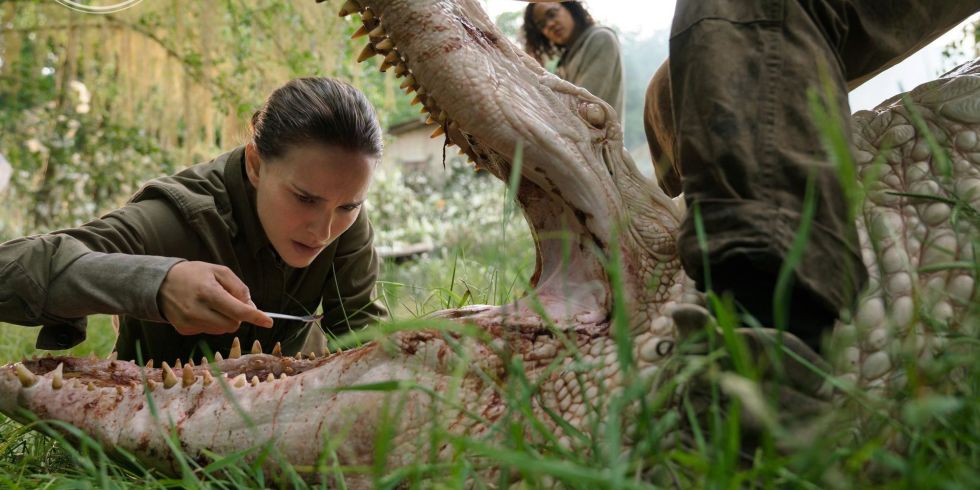 ANNIHILATION Official Trailer Gives First Glimpse of Monsters in the ...
